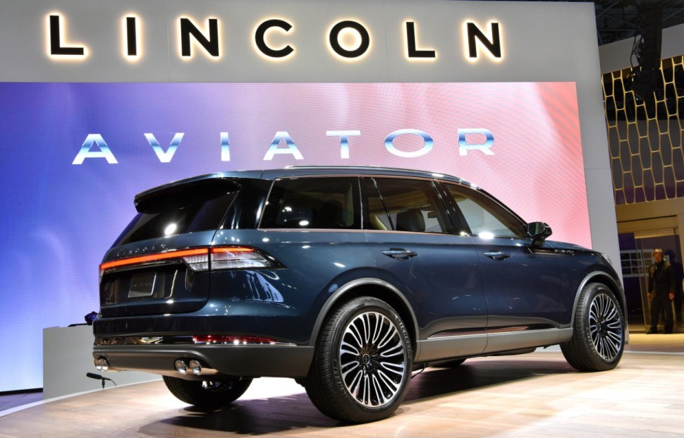 Lincoln Aviator technical specifications and fuel economy